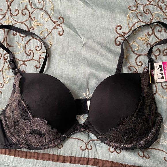 Maidenform | Intimates & Sleepwear | Maidenform Push Up Bra | Poshmark